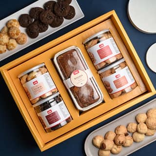 Bakery Gift Baskets | Bakery Hampers by Best Bakery Shop Near You