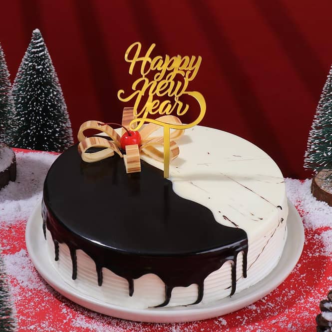 Buy Choco Vanilla New Year Cake Online - Order Now