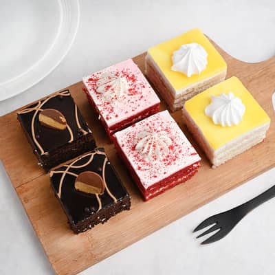 Pastries Delivery in Bangalore | Order Pastry Online in Bangalore ...