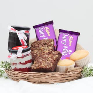 Bakery Gift Baskets | Bakery Hampers by Best Bakery Shop Near You