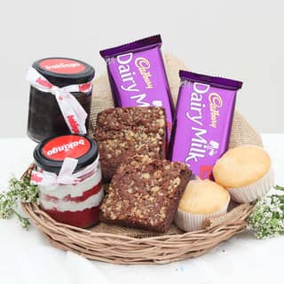 Bakery Gift Baskets | Bakery Hampers by Best Bakery Shop Near You