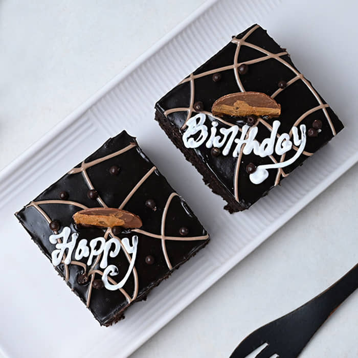 Chocolate Pastry | Order Chocolate Pastries Online at Best Price