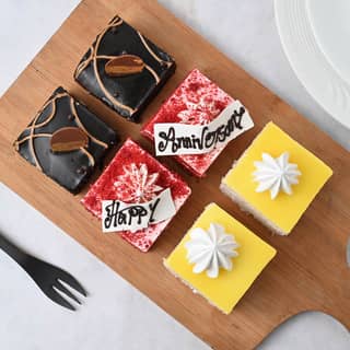 Pastry Cakes Delivery | Order Sweet Pastries Online | Best Pastry Shop