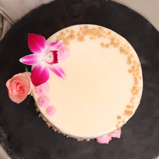 Butterscotch Cakes Online | Buy Fresh Butterscotch Cake