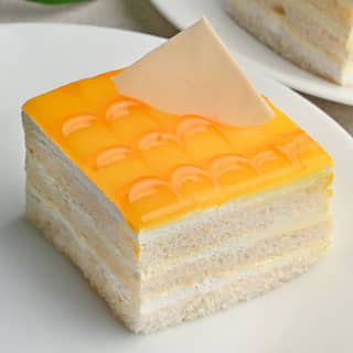 Mango Cake Online Order | Mango Cakes Starting @599 | Order Now