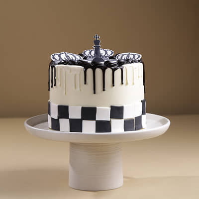 Chess Cakes Online | Elegant & Themed Cakes – Bakingo